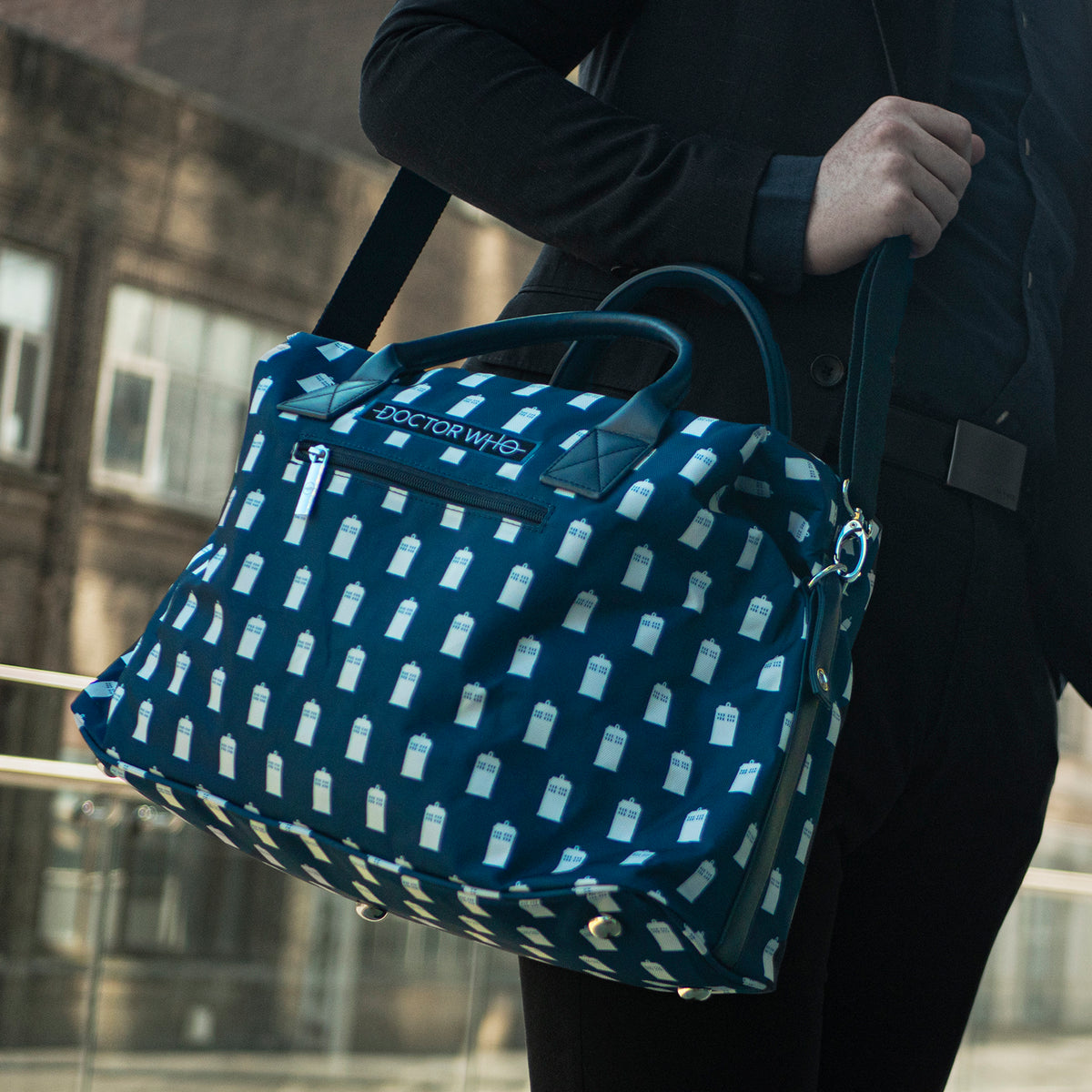Doctor Who Bag - TARDIS Laptop Messenger & Travel Bag - Dr Who ...